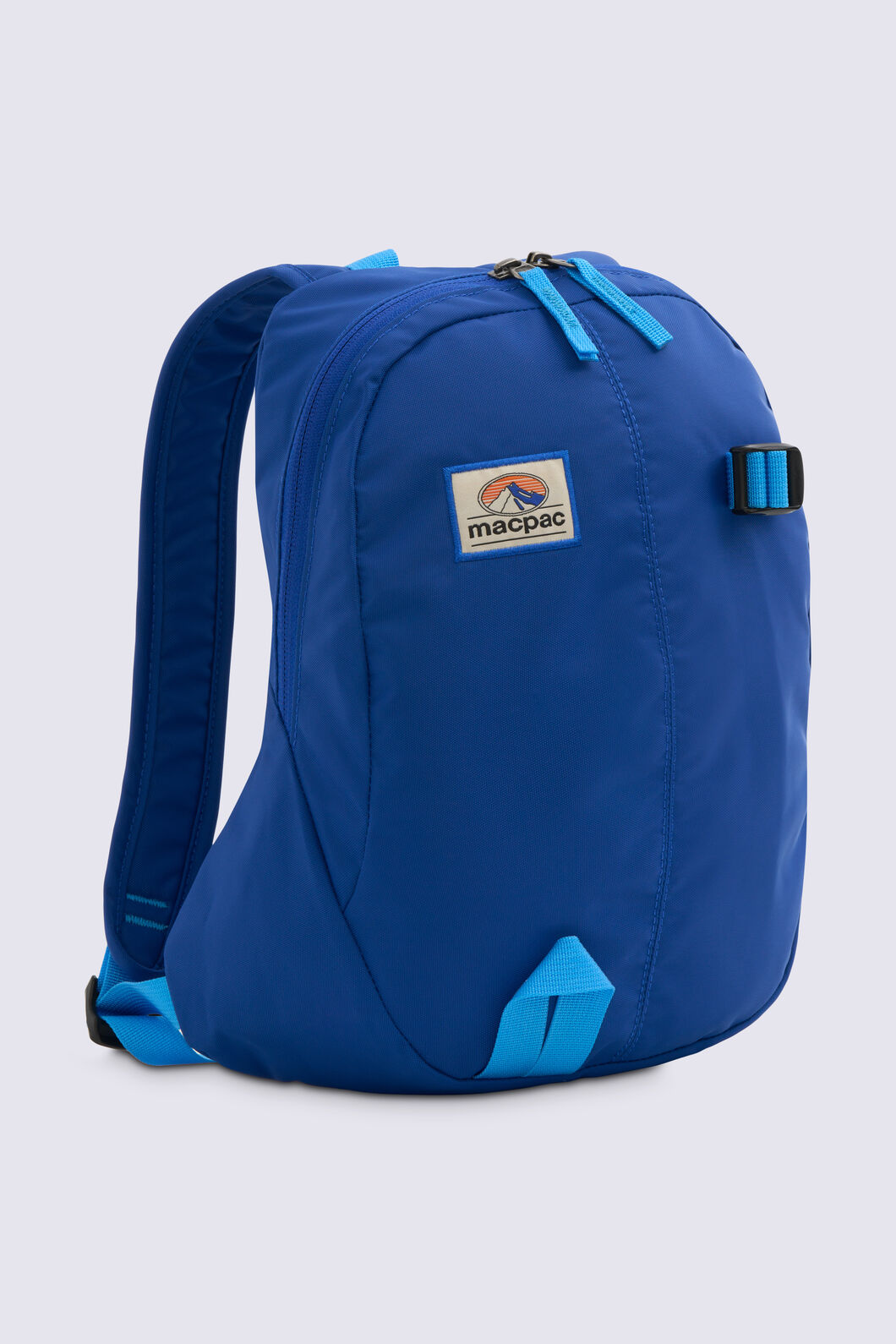 Travel Daypacks | Macpac