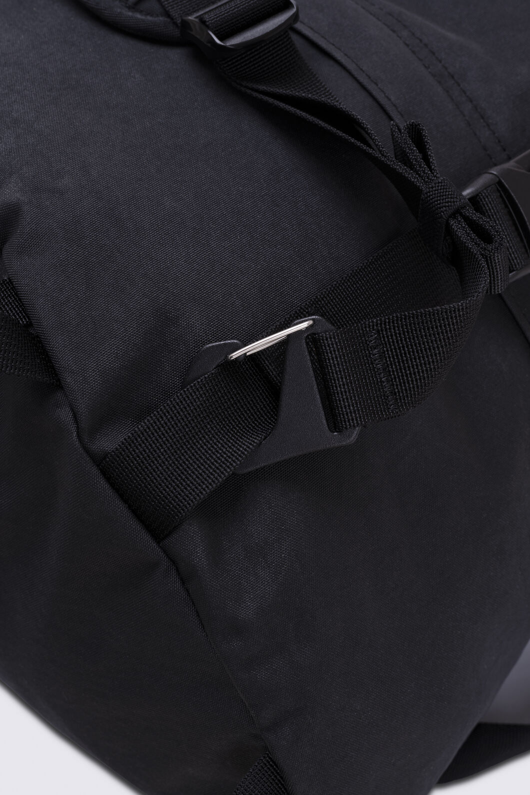 Macpac Quest 40L Duffel Bag | Macpac