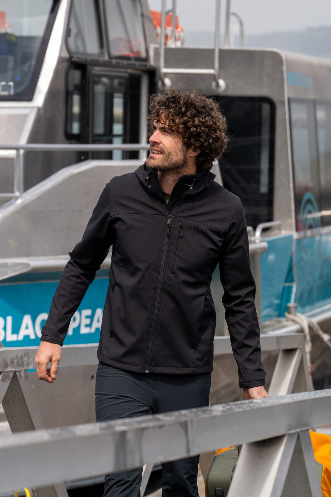 Macpac Men's Sabre Hooded Softshell Jacket | Macpac