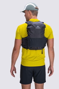 Running Packs and Bags | Macpac