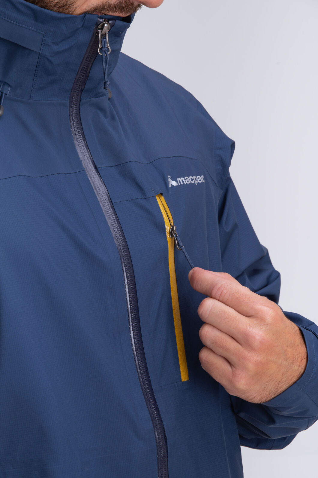 Macpac Men's Traverse Rain Jacket | Macpac